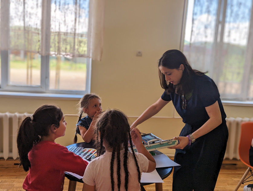 Favourable environment for children - People in Need